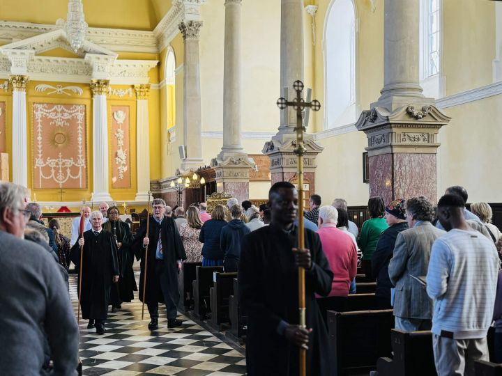 Processional cross dedicated in memory of the Very Reverend David Earl ...